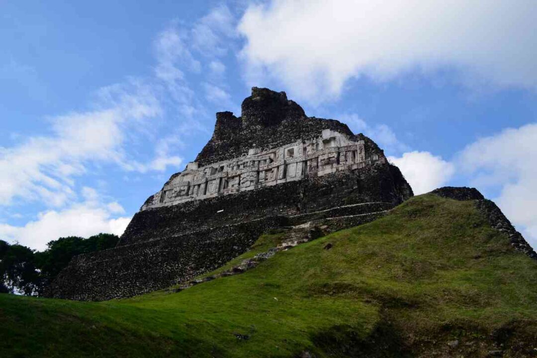 9 Awesome Things To Do In Belize (With Pics!)