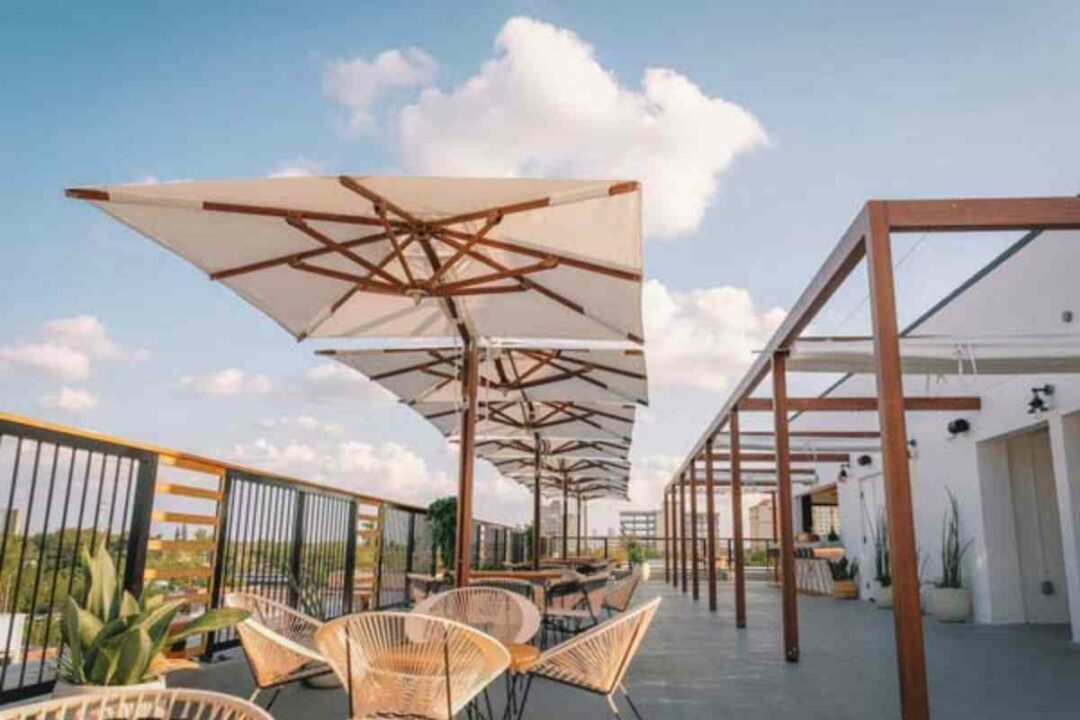 12 Best Rooftop Restaurants in Miami - Addicted to Vacation